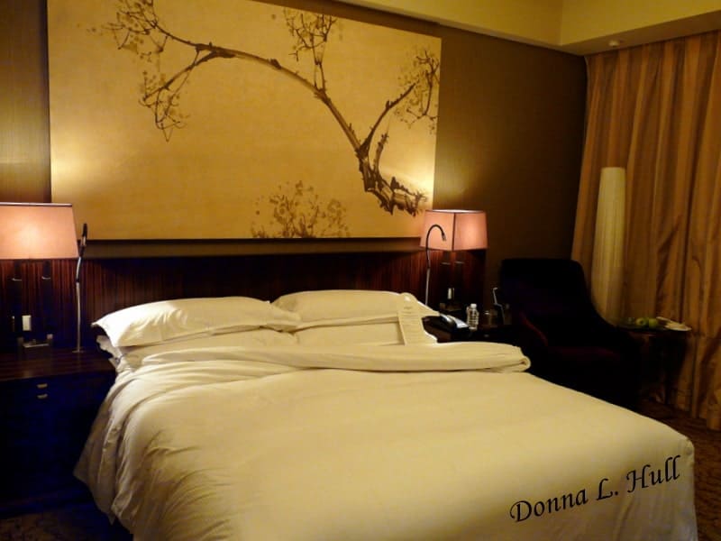 Experience luxury accommodations at the Regent Beijing Hotel in Beijing ...