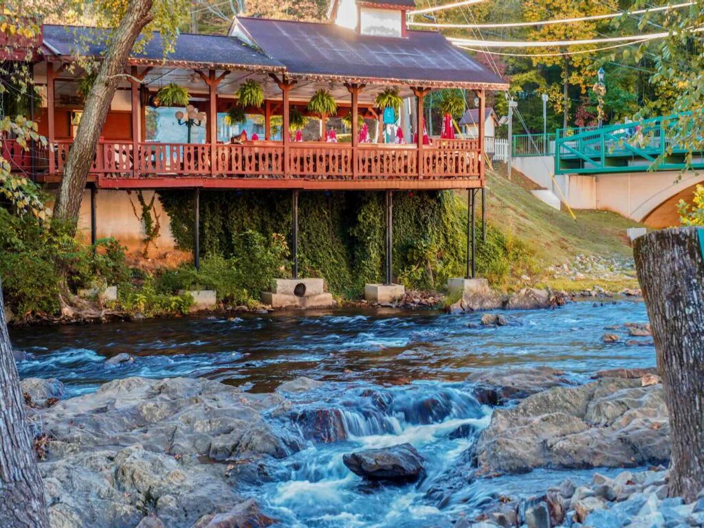 North Georgia Mountains Fall Trip Itinerary