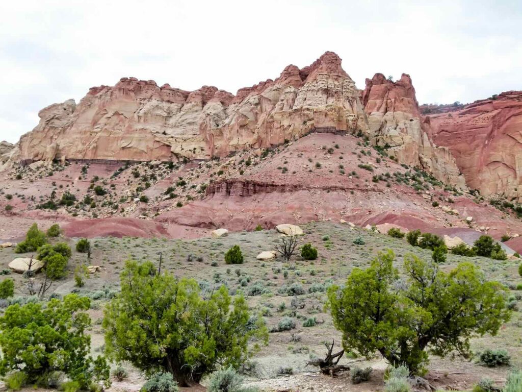 Driving the Burr Trail Road: a Scenic Drive in Southern Utah